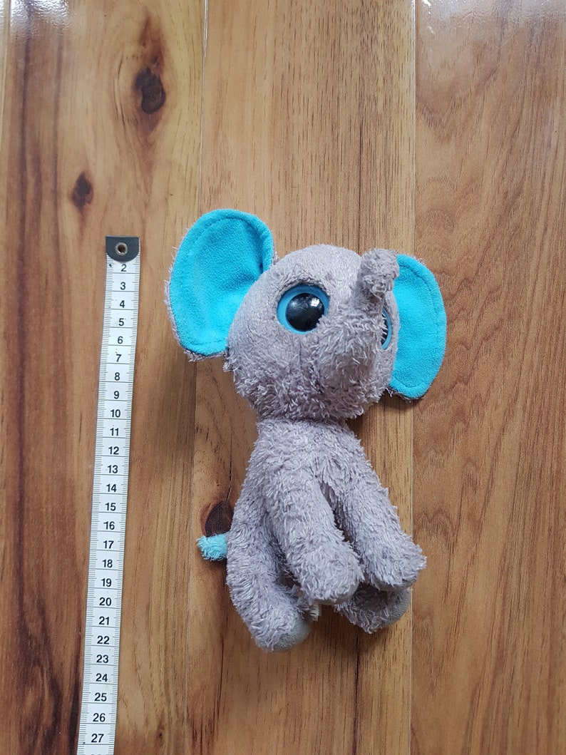 Ty Beanie Boo Peanut the Elephant Rare Blue Eyes Non-glitter Blue Ears ...