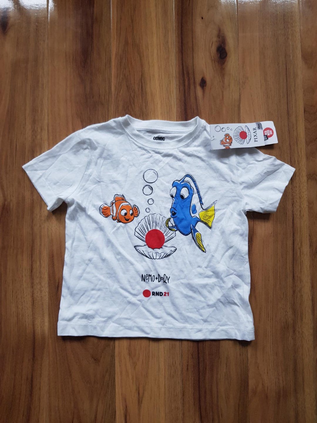 Comic Relief RND21 Disney Pixar Finding Nemo Dory T-shirt Short Sleeve ...