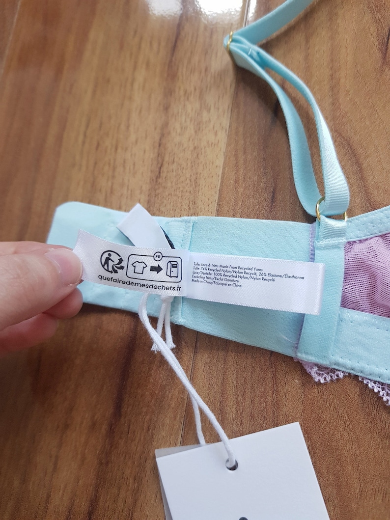 Dora Larsen Alice Lace Underwire Bra NWT Purple UK 32dd Us 32E Eu 70E ...