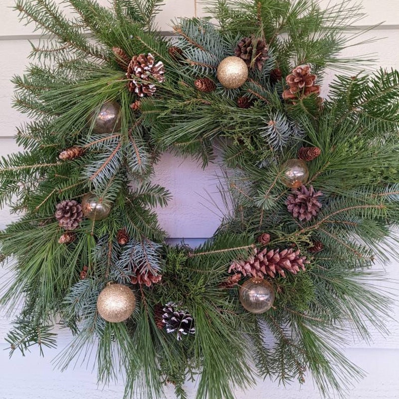 Fresh Christmas Wreaths - Etsy