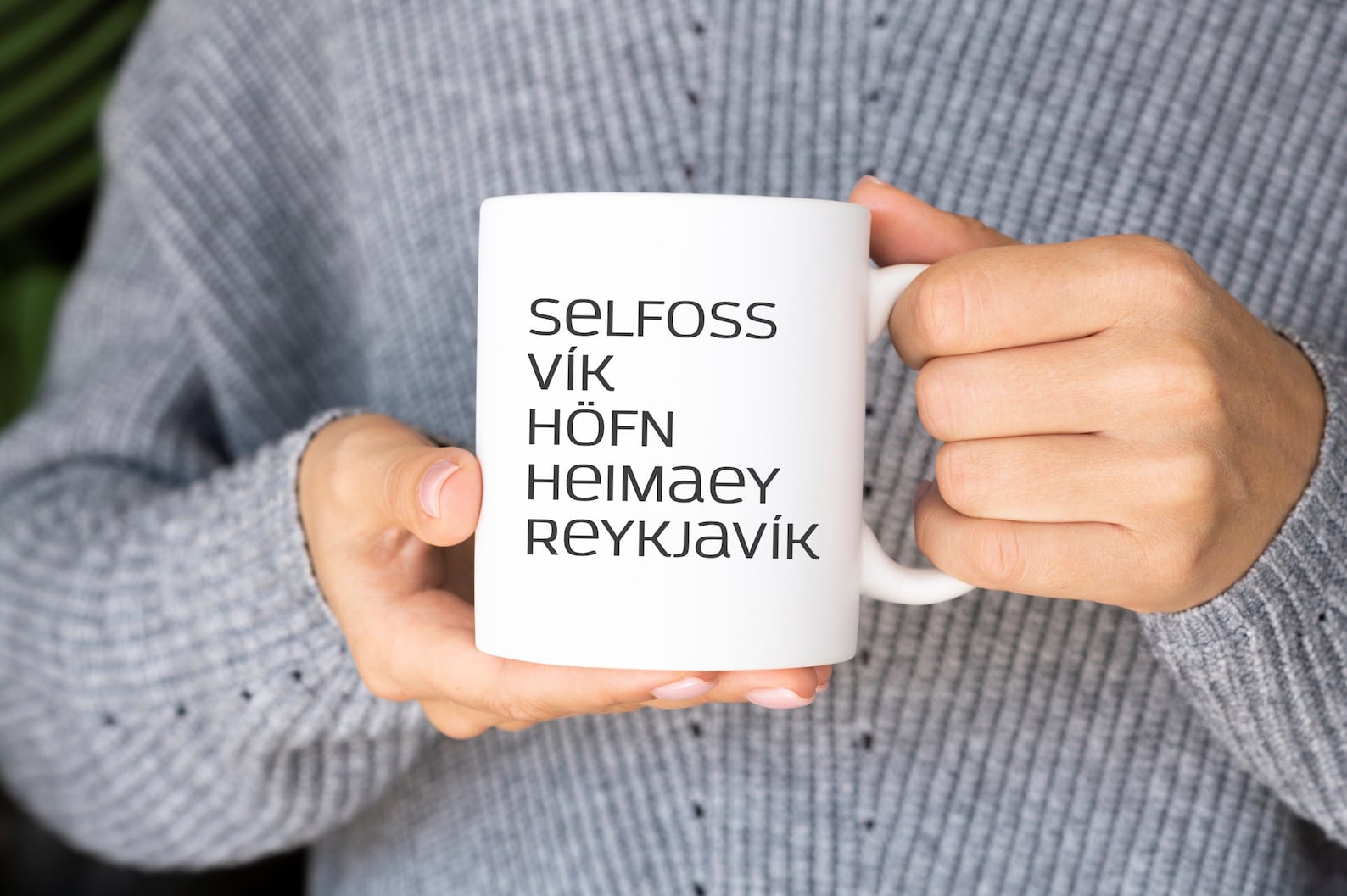 Iceland Spots Mug // Travel Mug // White Ceramic Mug - Etsy