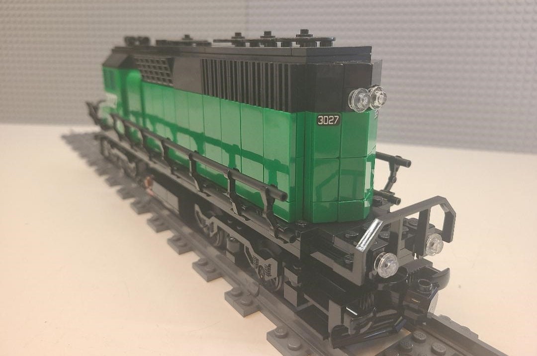 Custom Train BNSF/BN GP40 Engine "please Read Description" - Etsy
