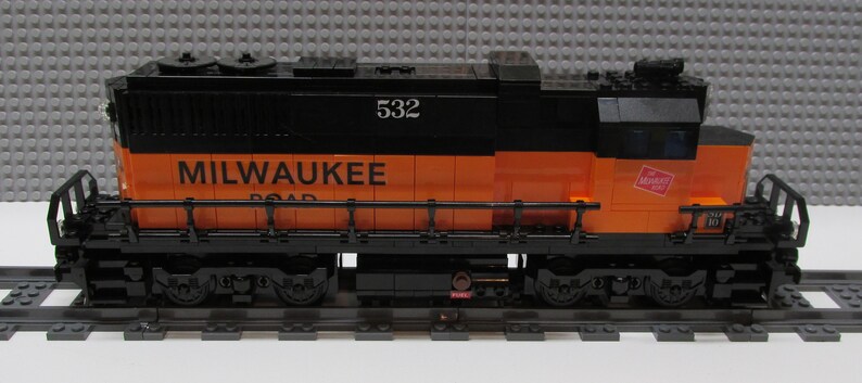 Custom Train Milwaukee SD10 Engine "please Read Description" - Etsy