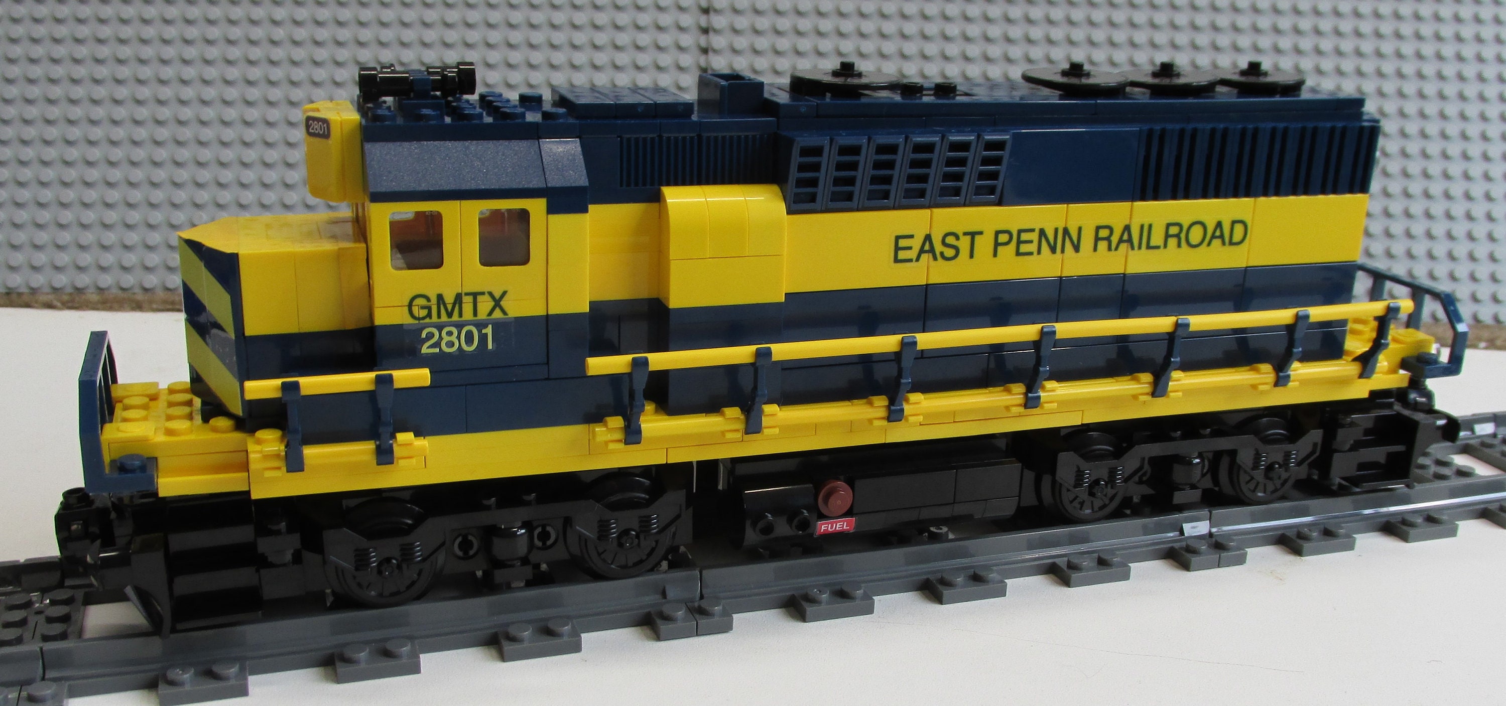 Custom Train East Penn GP40 Engine "please Read Description" - Etsy