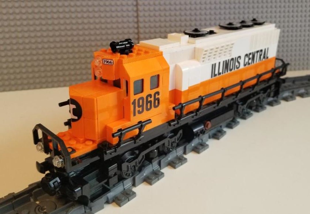 Custom Train Illinois Central GP40 Engine "please Read Description" - Etsy