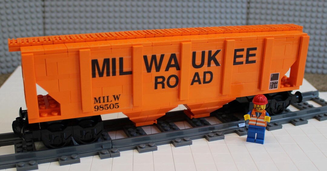 Custom Train Milwaukee Closed Hopper Car "please Read Description" - Etsy