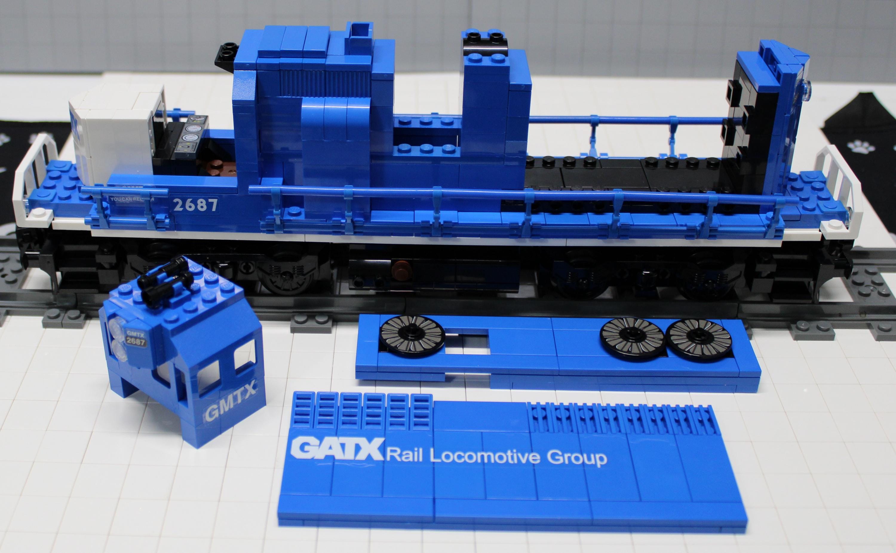 Custom Train GATX GP40 Engine "please Read Description" - Etsy