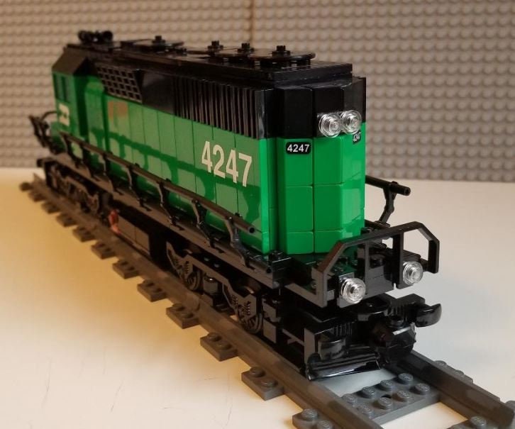 Custom Train Burlington Northern GP40 Engine "please Read Description" - Etsy