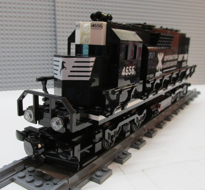 Custom Train Norfolk Southern GP40 Life Saver Engine "please Read ...
