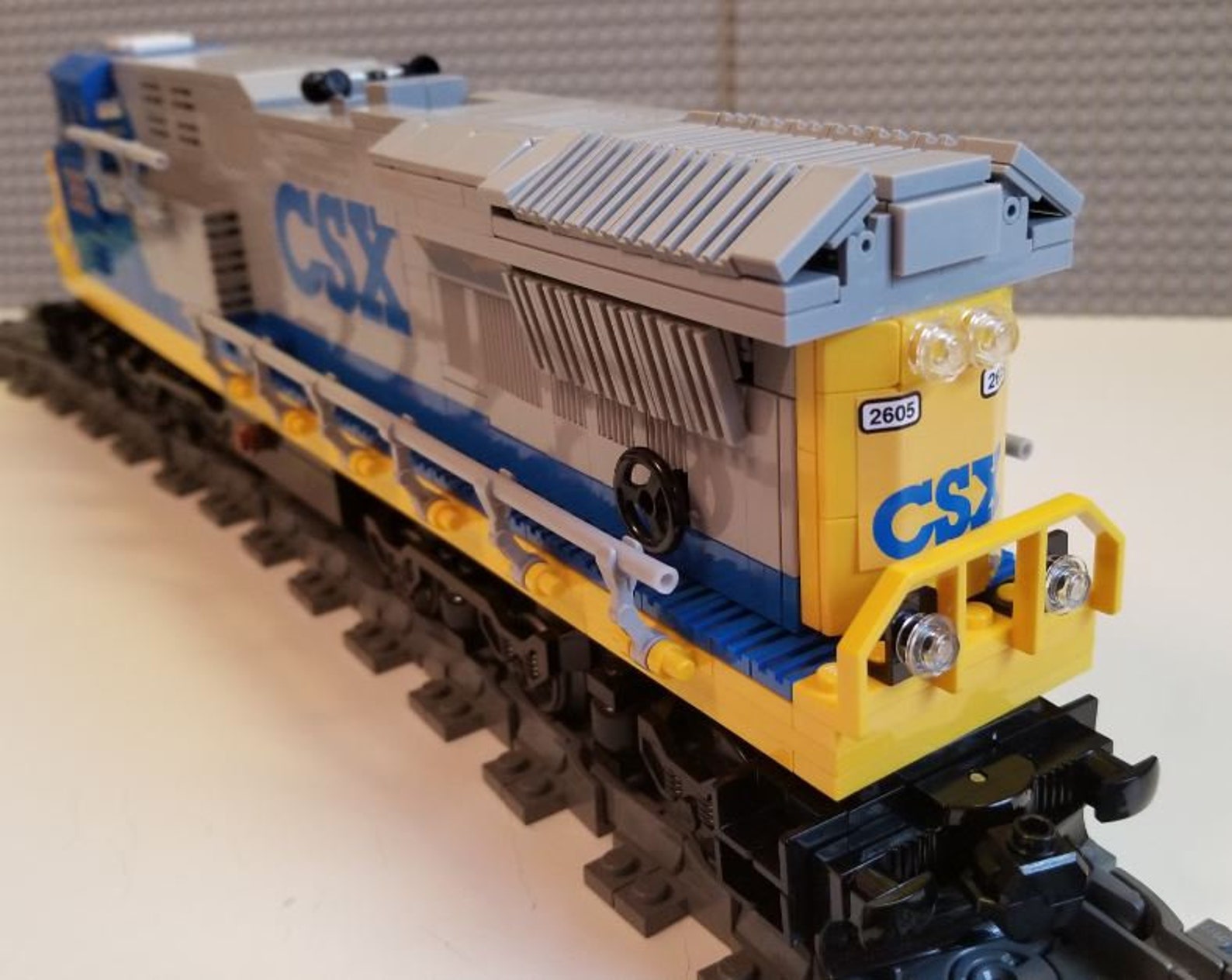 Custom Train CSX Grey Version Es44ac Engine "please Read Description ...