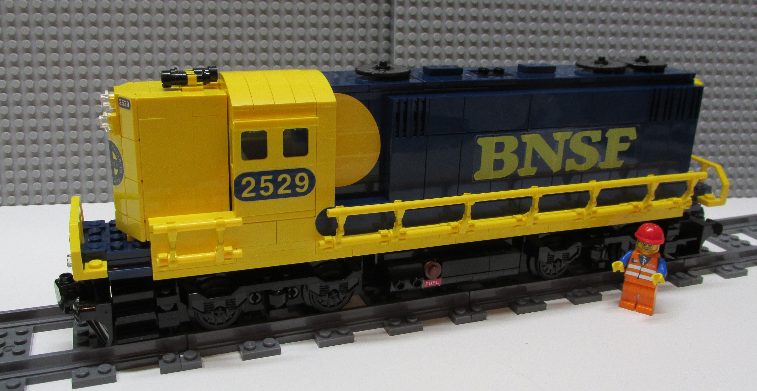 Custom Train BNSF - Santa Fe GP9 Engine "please Read Description" - Etsy