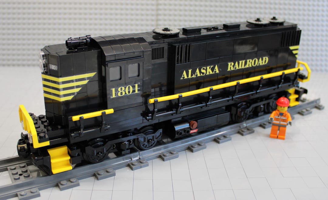 Custom Train Alaska GP9 Engine "please Read Description" - Etsy