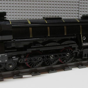 Custom Train Raven Night W/powered up "please Read Description" Emerald ...