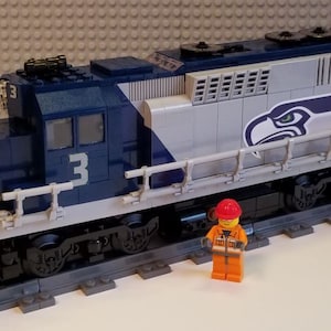 Custom Train Seattle Seahawks GP40 Engine "please Read Description" - Etsy