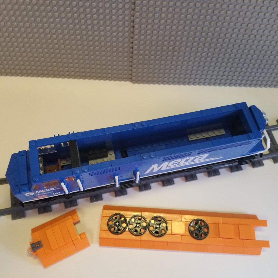 Custom Train Metra F40ph Engine please Read - Etsy