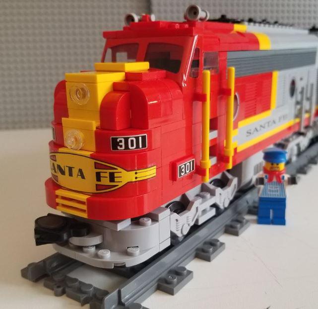 Custom Train Santa Fe F7 A & B Units Red Bonnet AKA Warbonnet "please ...