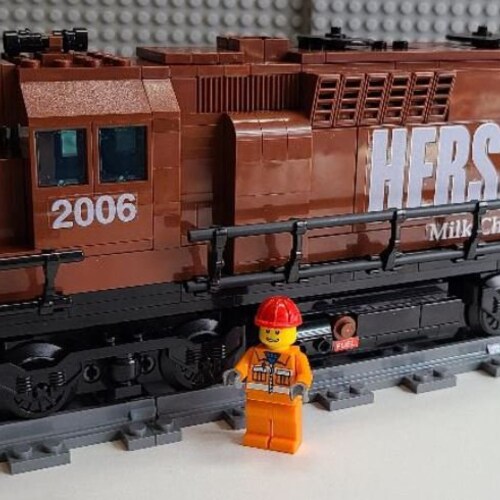 Custom Train Illinois Central GP40 Engine please Read - Etsy