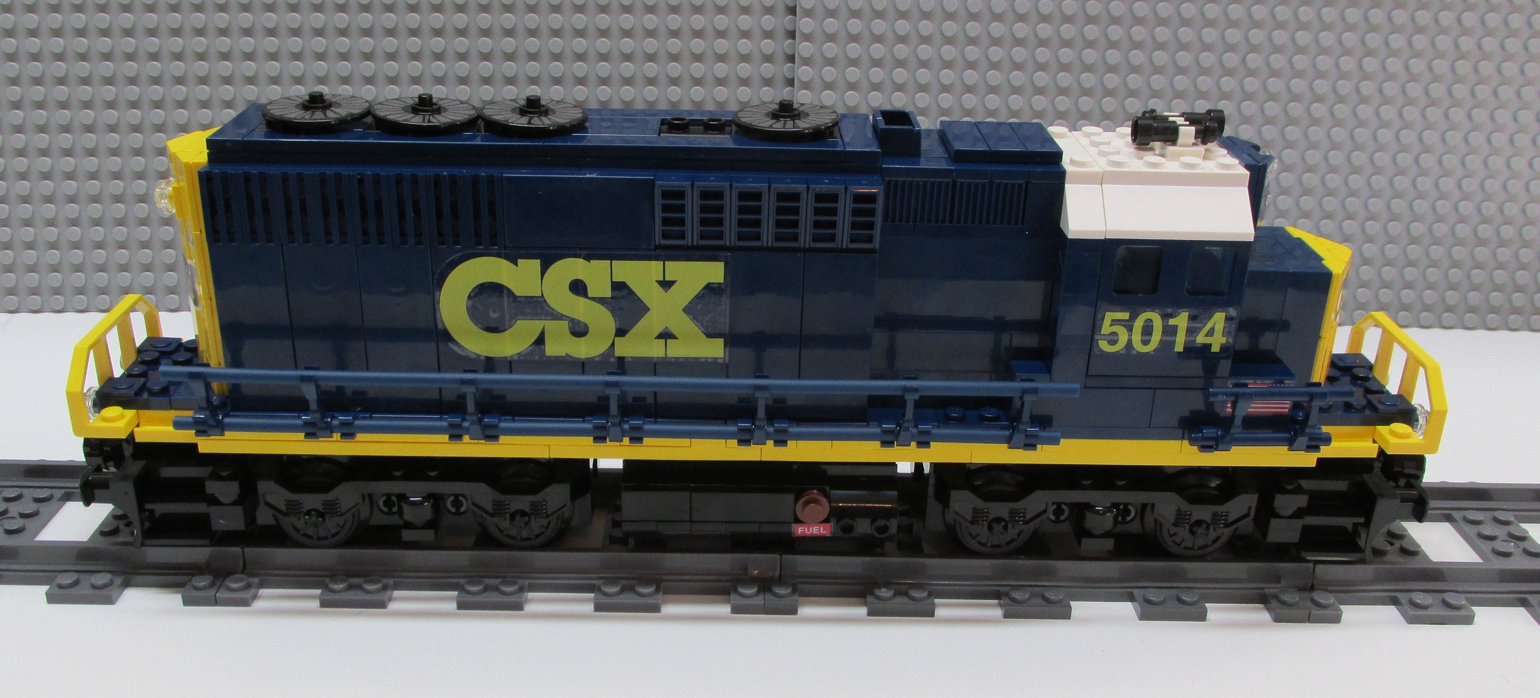 Custom Train CSX GP40 Engine "please Read Description" - Etsy