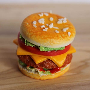 Miniature Hamburger Polymer Clay Dollhouse Food 25mm Refrigerator ...