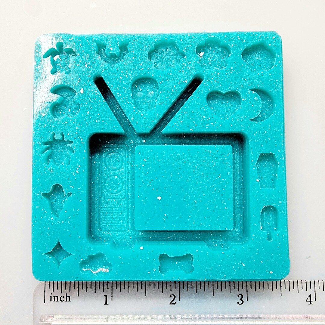 Retro TV Shaker Mold W/ Random Bits - Etsy