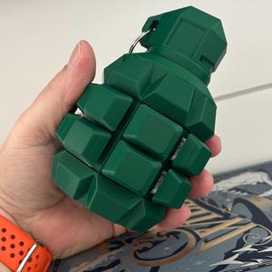 Mechanical Grenade Fidget Toy – 16-button Clicker | Unique Desk Toy ...