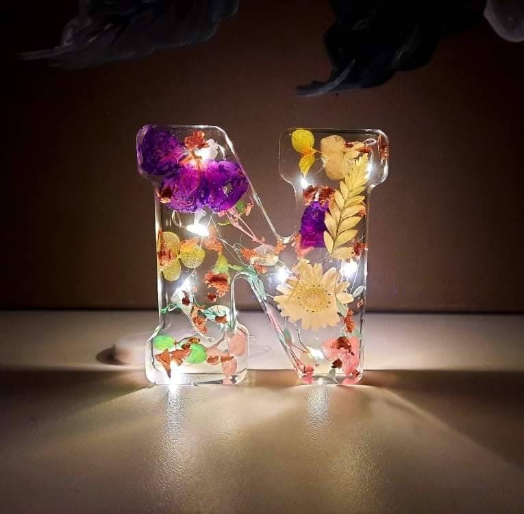 Customised Letter Lamps With Epoxy Resin and Real Dried Flowers, 10cm ...