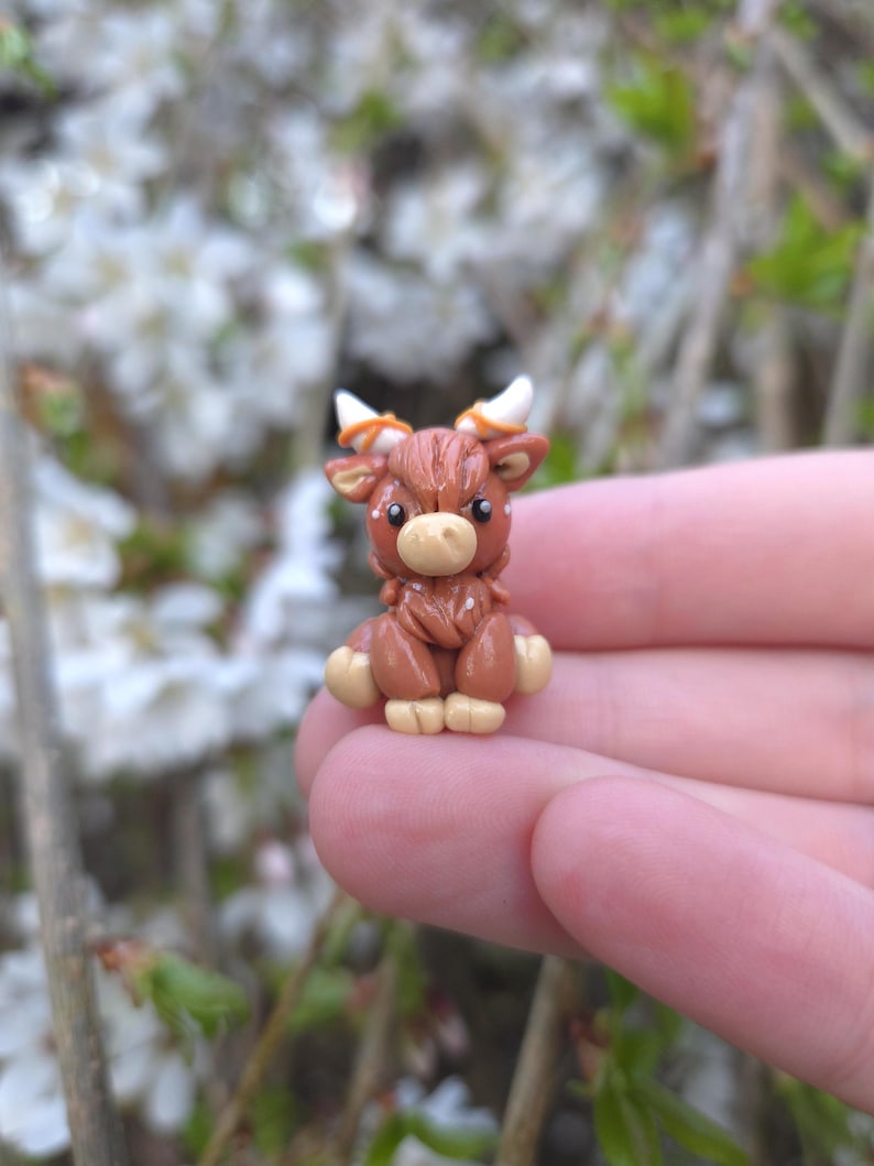 Highland Cow | *made to Order | Mini Desk Buddy | Polymer Clay Figure ...