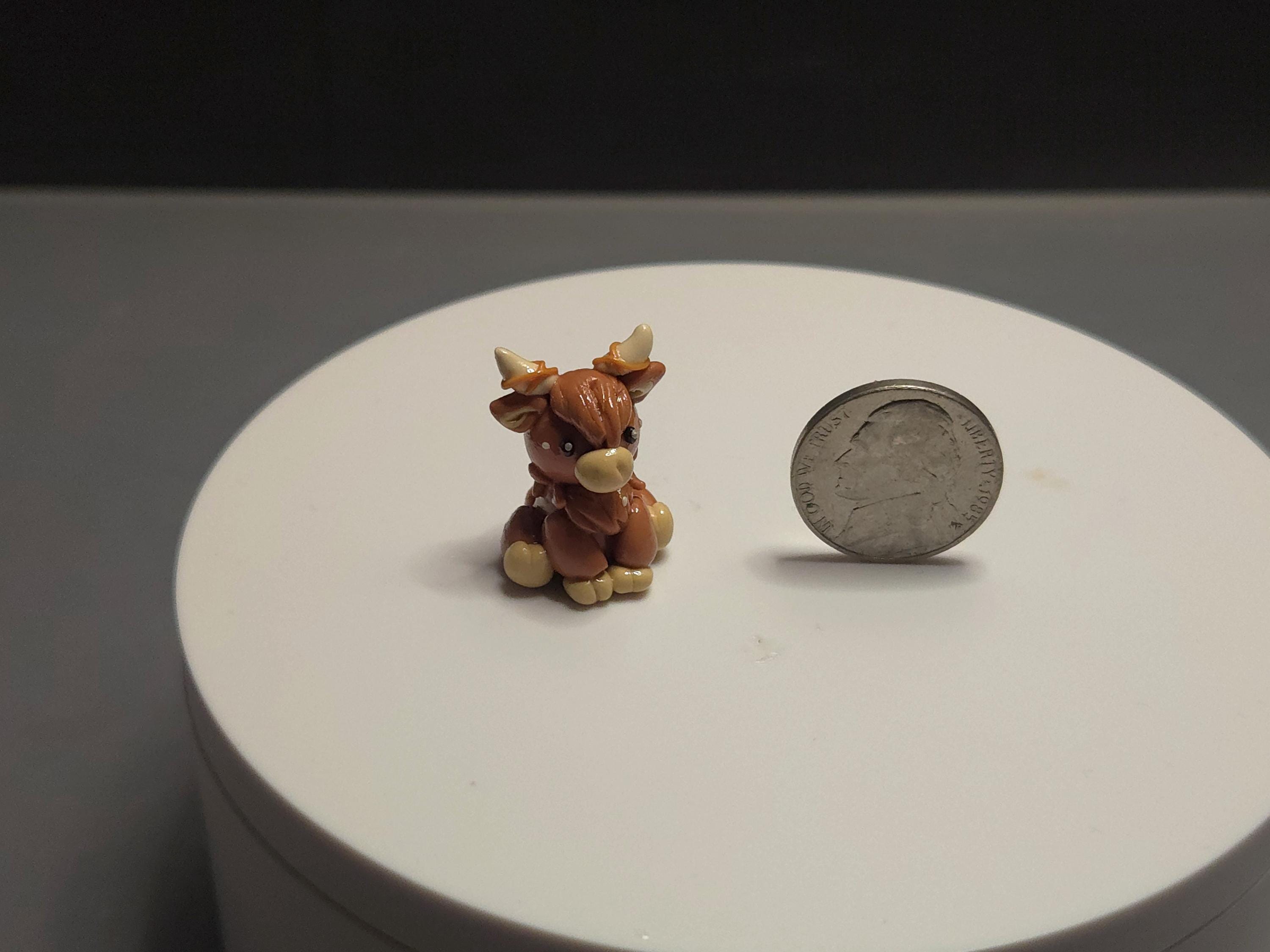Highland Cow Mini Desk Buddy Polymer Clay Figure - Etsy