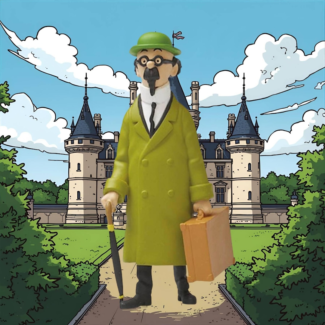 Tintin PVC Figure Calculus in a Green Trench Coat With Umbrella and ...