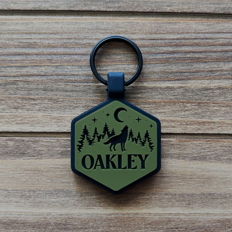 QR Code Stay Wild Wolf Silicone Dog ID Tag Qr Pet Tag - Etsy