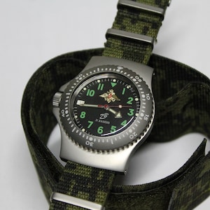 Military Vostok-ratnik-amfibia- Automatic Watch-russian Armii-amncz-3 ...