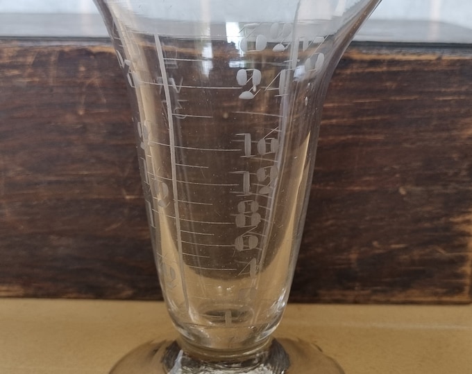 Hand Blown Glass Beaker | Antique Apothecary Measure | Vintage ...