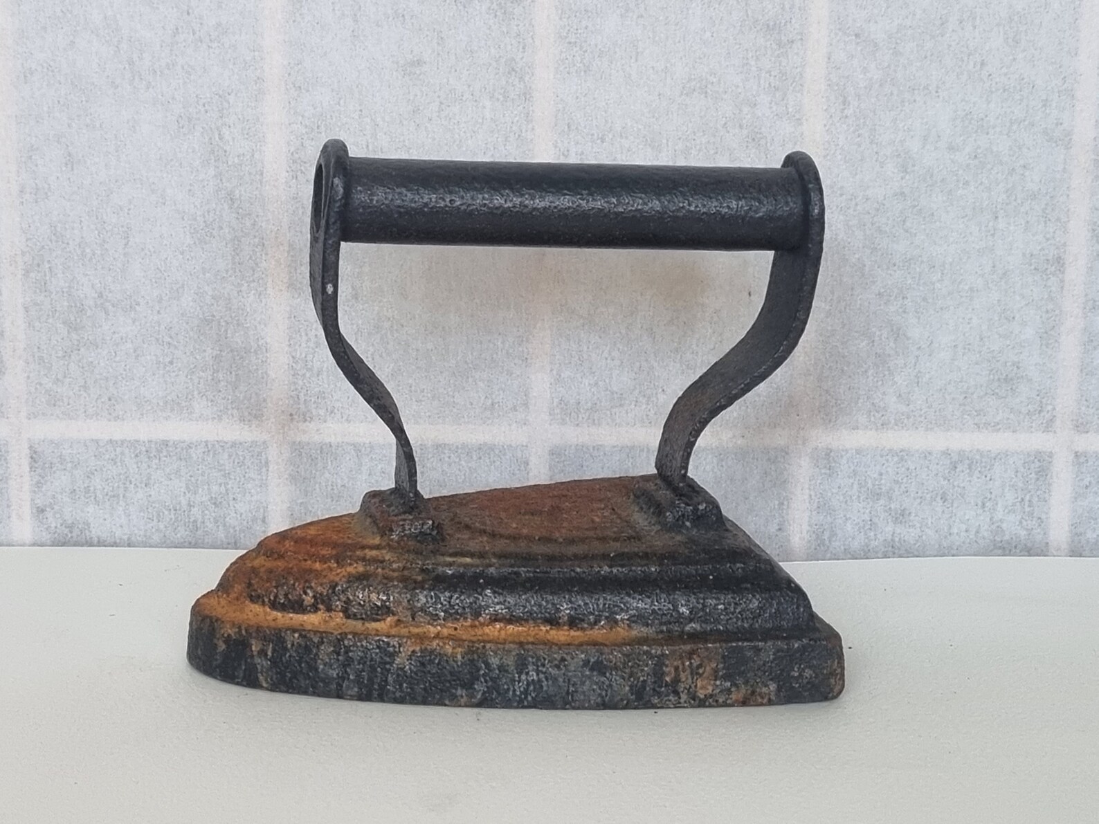Antique Cast Iron Flat Iron | Heavy Pressing Iron | Vintage Laundry ...