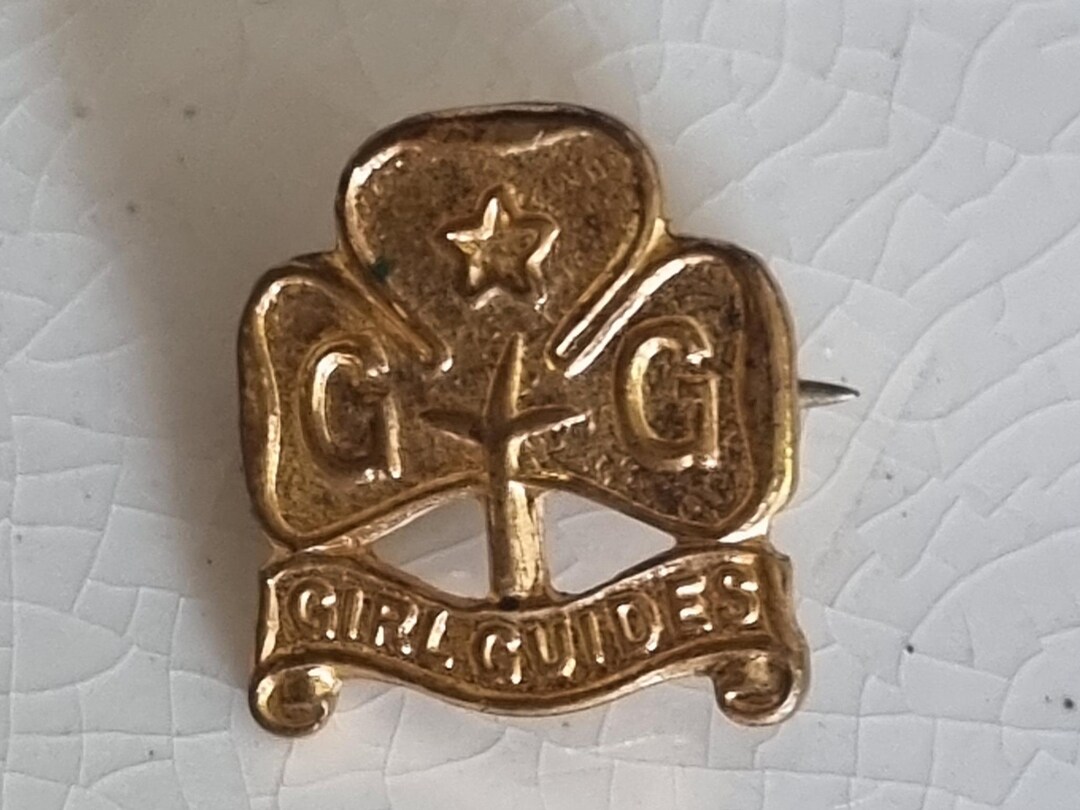 Vintage Girl Guides Trefoil Promise Badge | Collins London Made ...
