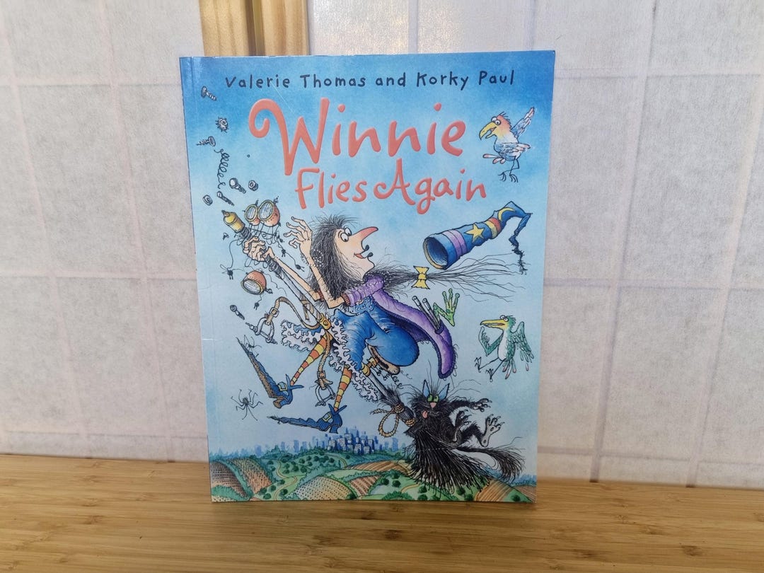 Vintage Winnie Witch Book | Oxford Kids Literature Classic | Thomas ...
