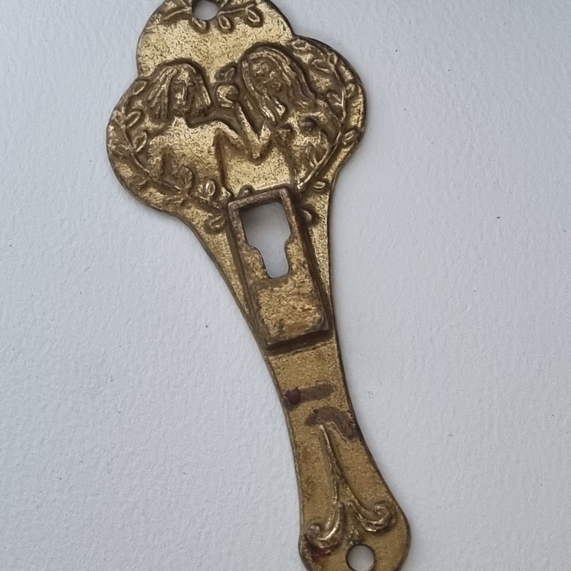 Antique Escutcheon Ornament - Etsy UK
