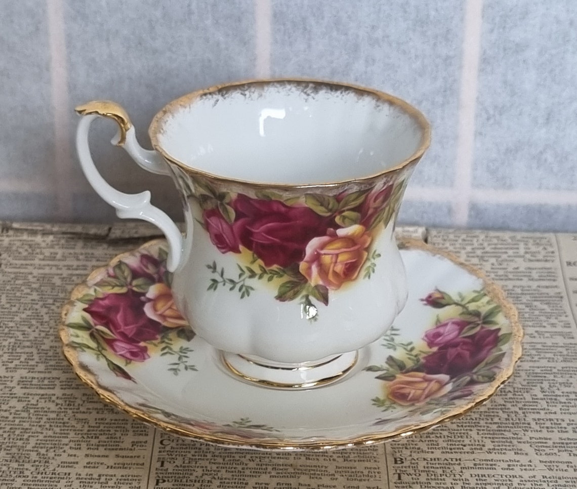 Royal Albert Old Country Roses Tea Cup and Saucer - Etsy