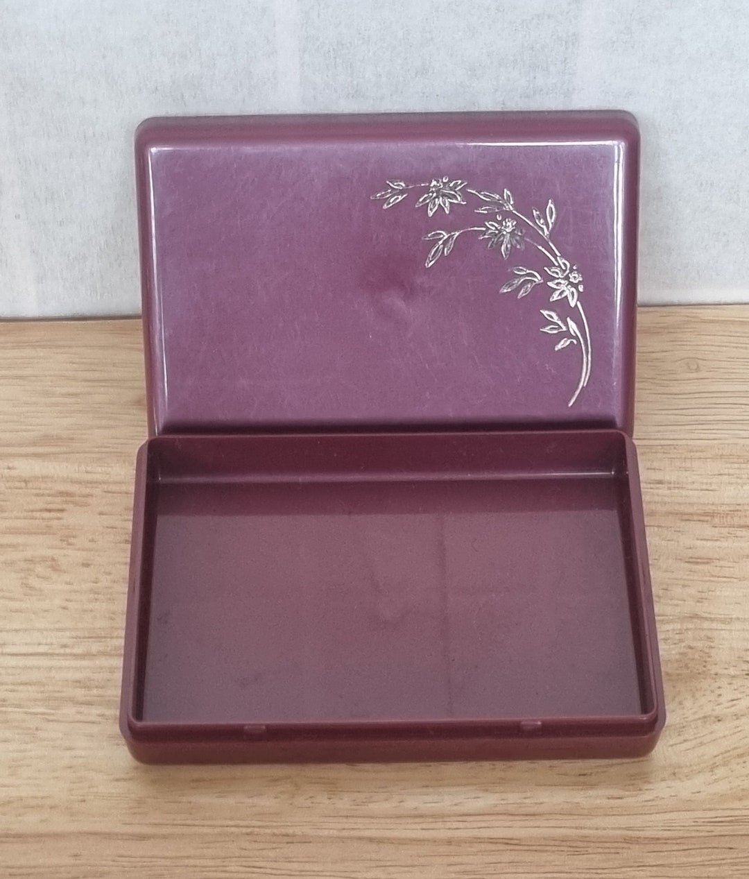 Avon Box Vintage Plastic Powder Container Lidded Collectable Floral ...