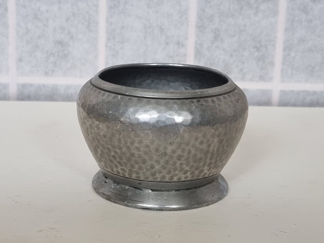 Collectible | Antique Colonial Style Container - Etsy