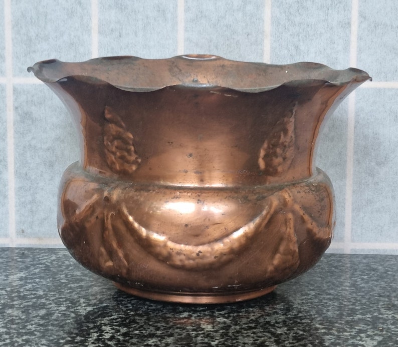 Victorian Copper Planter | 1800s English Plant Pot | Wreath Design ...