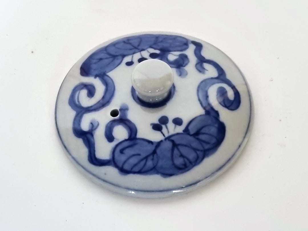 Antique Chinese Pot Lid, Blue and White Porcelain Cover, Hand Painted ...