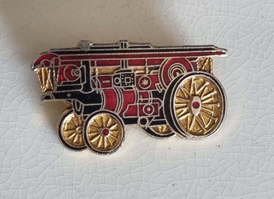 Steam Traction Engine Pin | Vintage Fairground Badge | Red Gold Enamel ...