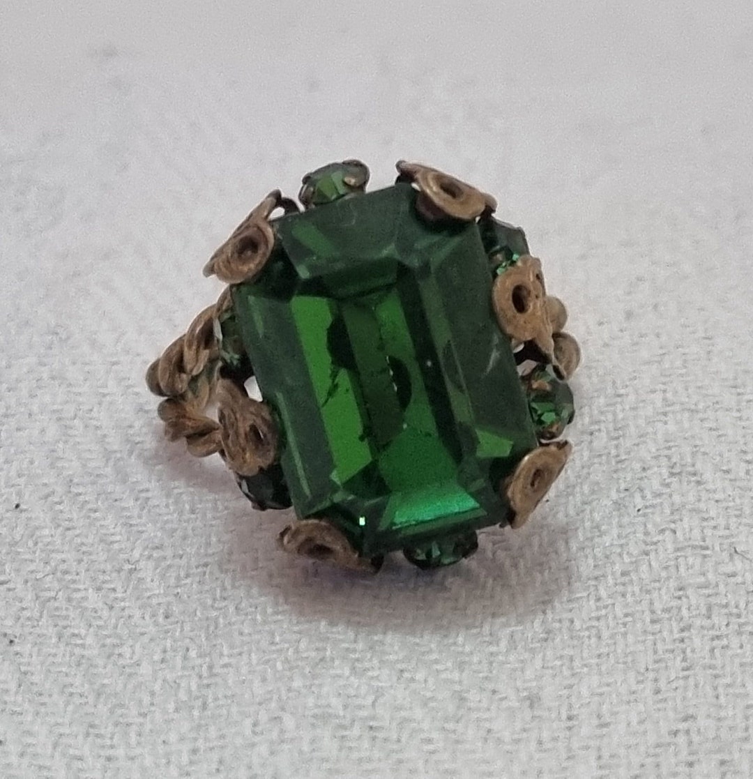 Victorian Green Glass Ring | German Made 1900s Crystal Statement Ring ...