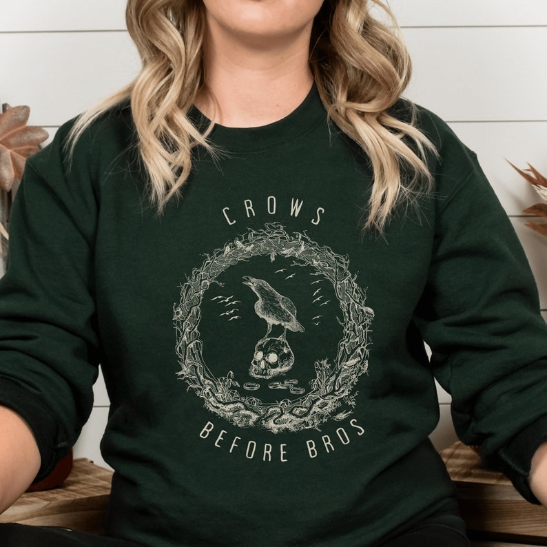 Crowcore Crew Neck Sweatshirt, Goblincore Outfit, Dark Academia Clothes ...
