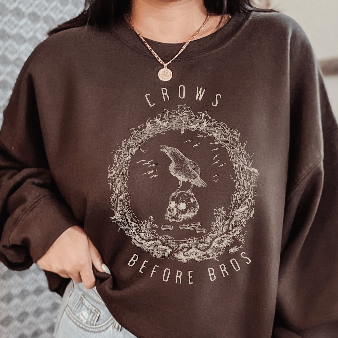 Crowcore Crew Neck Sweatshirt, Goblincore Outfit, Dark Academia Clothes ...