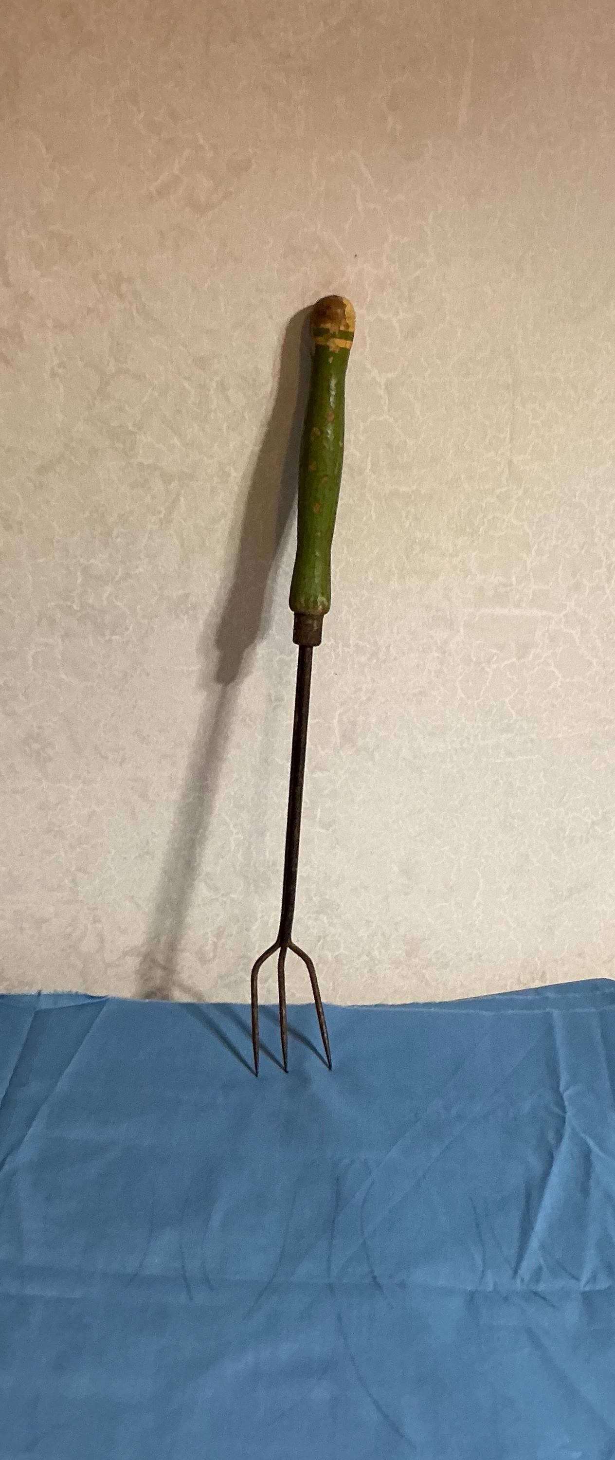 Vintage Green Wooden Handle 3 Prong Meat Fork 15 - Etsy