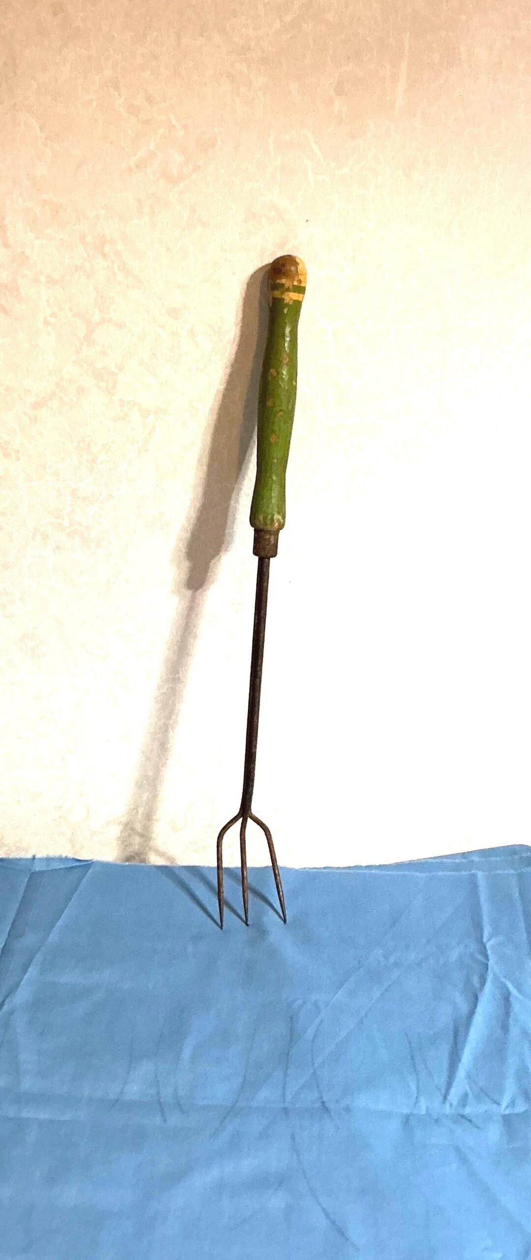 Vintage Green Wooden Handle 3 Prong Meat Fork 15” - Etsy