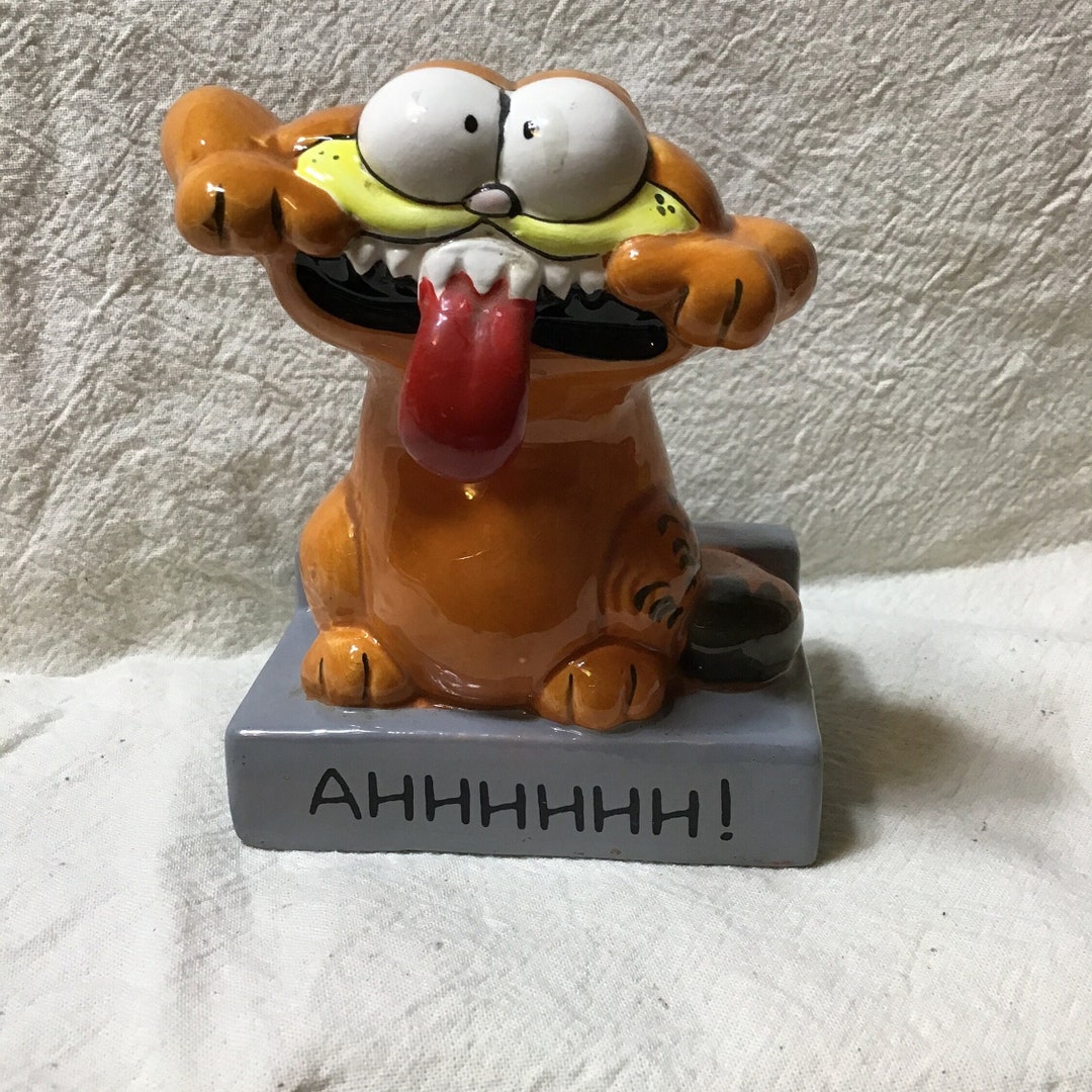 Garfield Figurine - Etsy