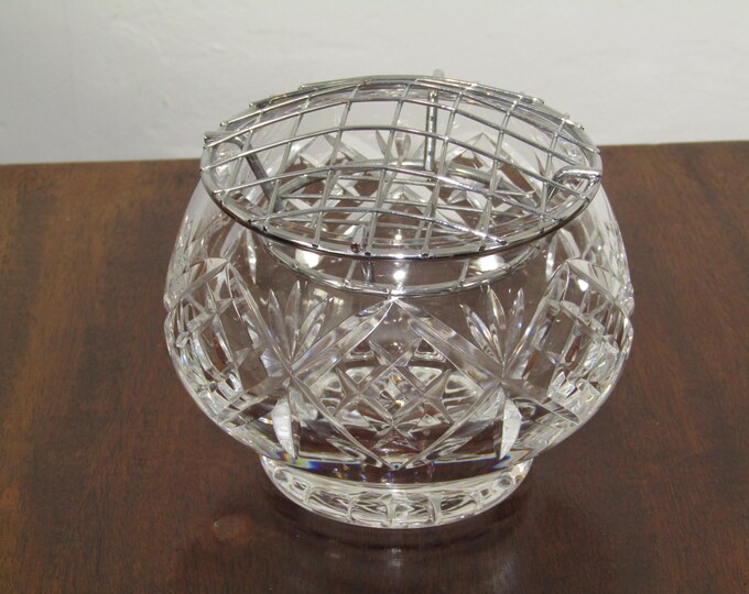 Beautiful Tudor Crystal Heavy Cut Glass Rose Bowl & Double Wire Grid ...