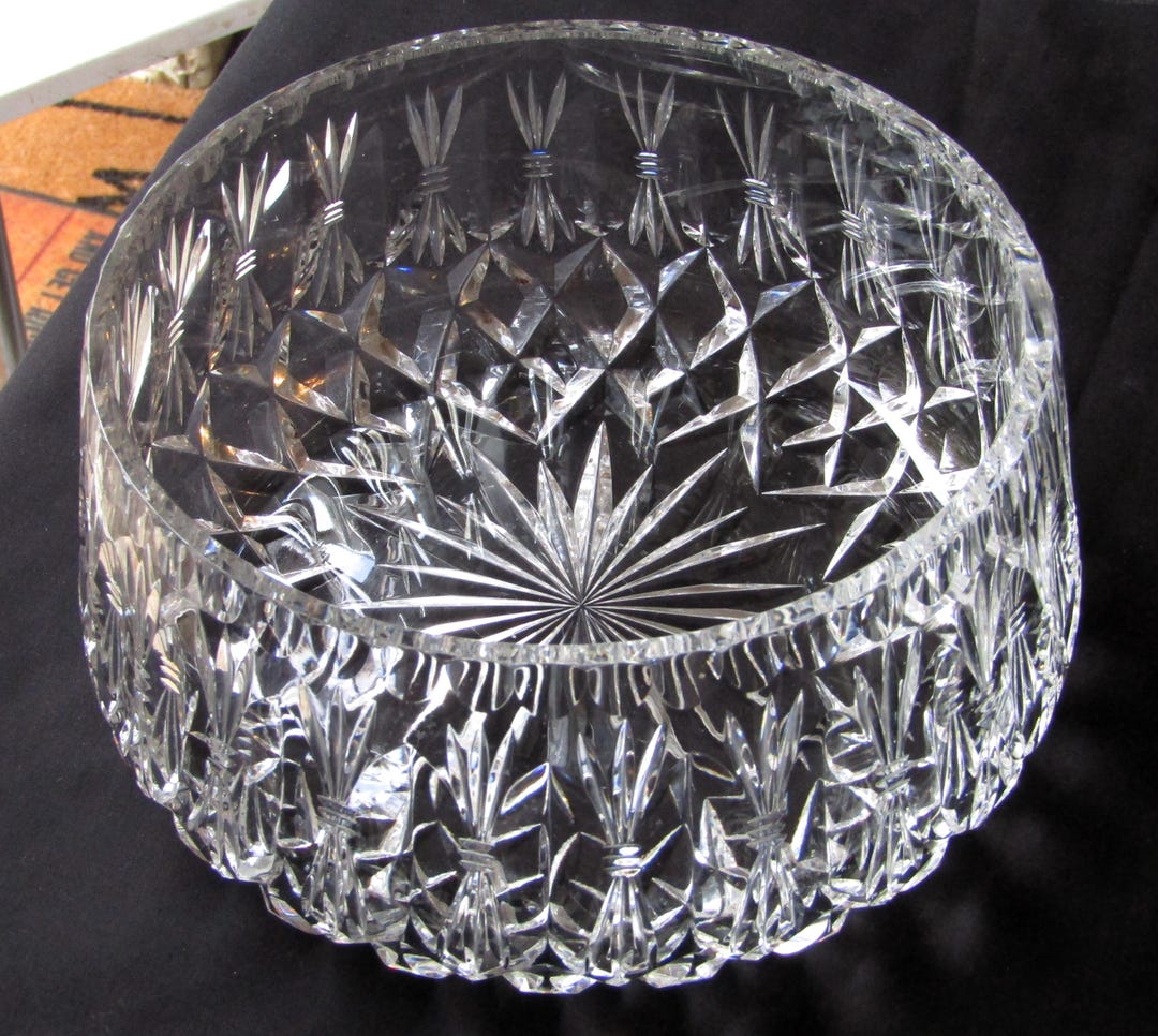 Vintage Lead Crystal Cut Glass Bowl Large Heavy 21cm Diameter Dish ...